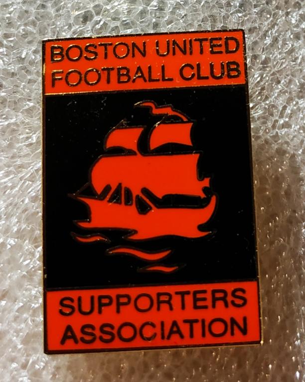 Anglická 4. soutěž: Boston United SC, smaltovaný, brooch pin, 25 x 22 ...